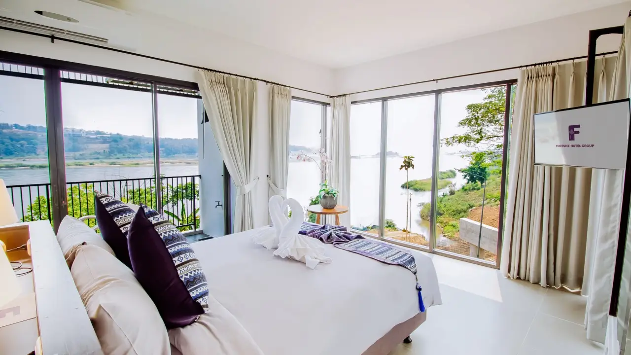 Fortune Riverview Hotel Chiang Khong - Chiang Rai Digital Tourism Directory